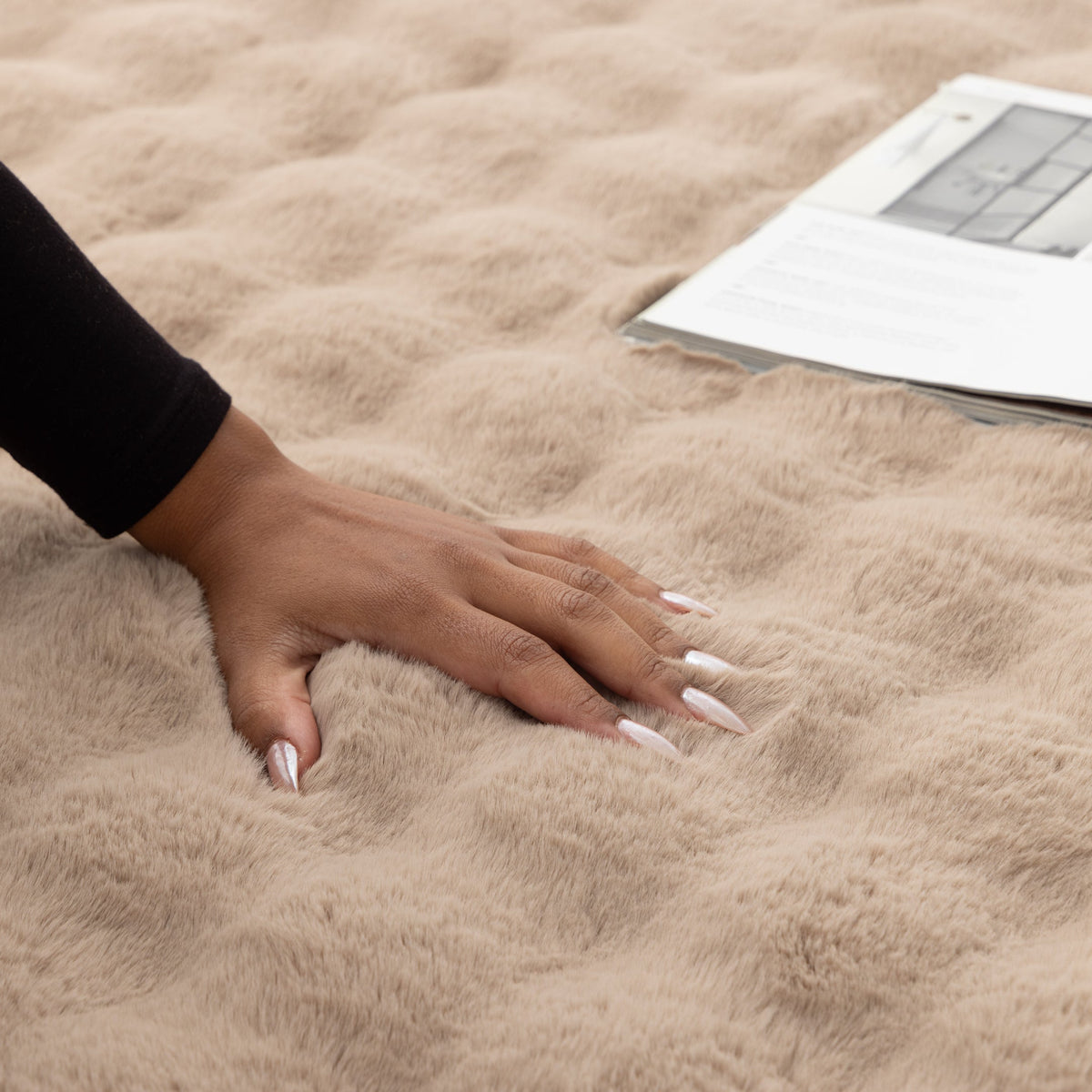 Purity Washable in Dark Beige Round Rug – RugsDirect